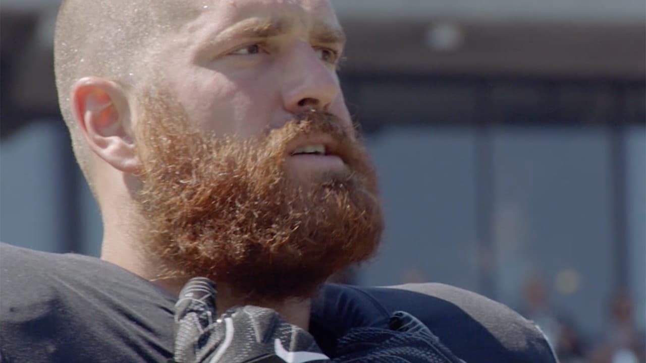 Highlights: Lee Smith Re-Signs With Raiders