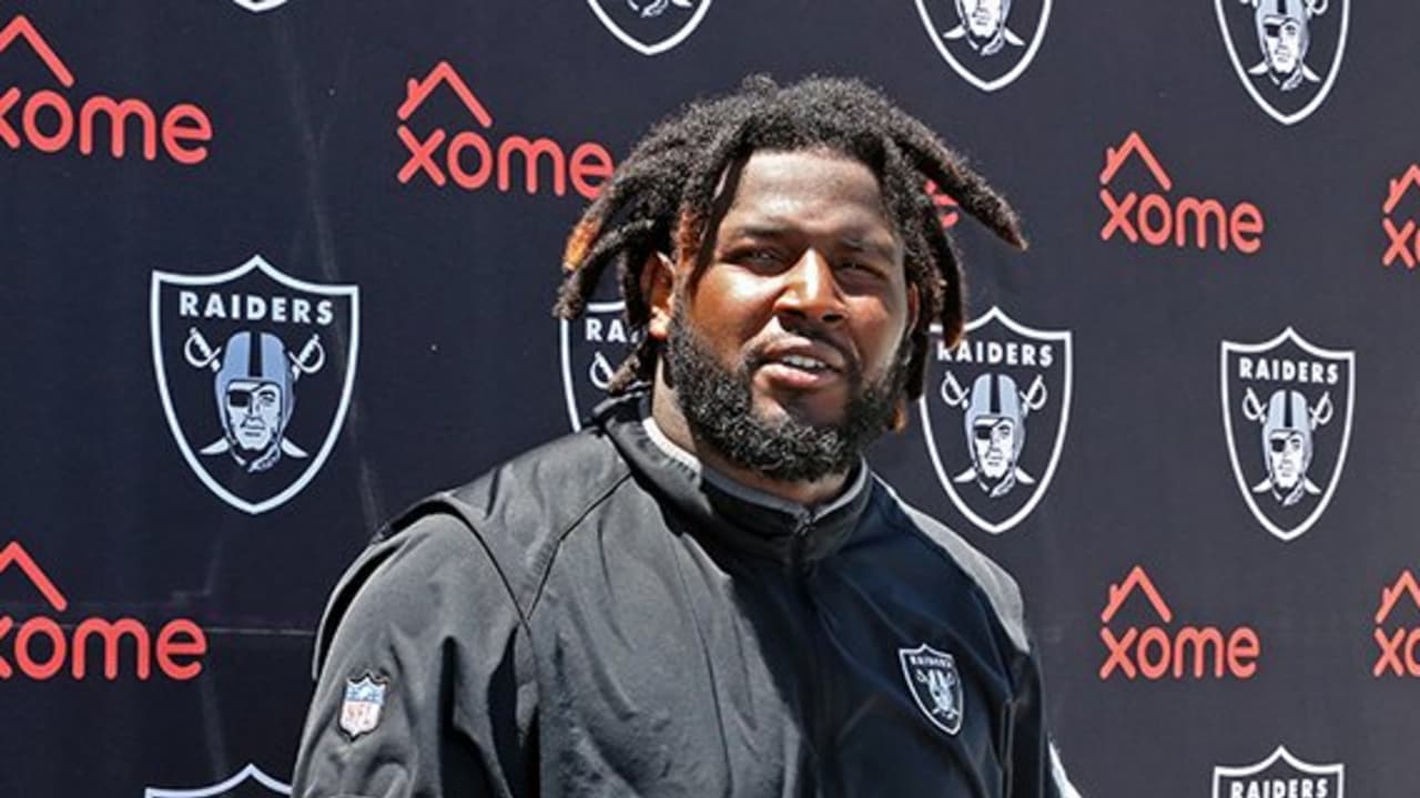 Mario Edwards Jr. Returns To Practice