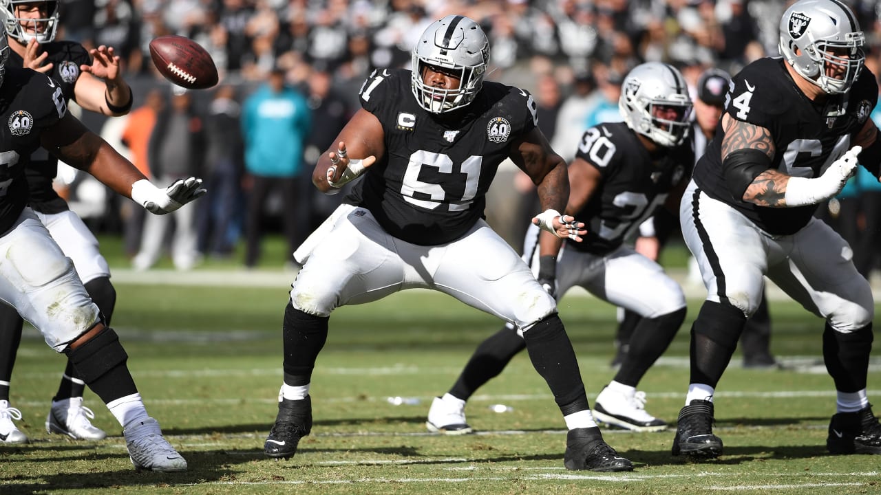 Raiders center Rodney Hudson named to PFWA All-AFC team