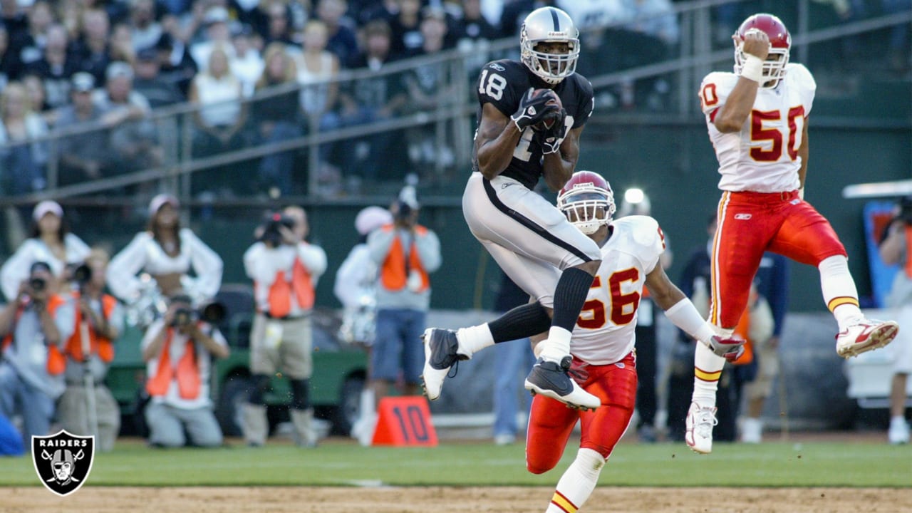 On This Date in Raiders History: Randy Moss inducted into the Hall of Fame