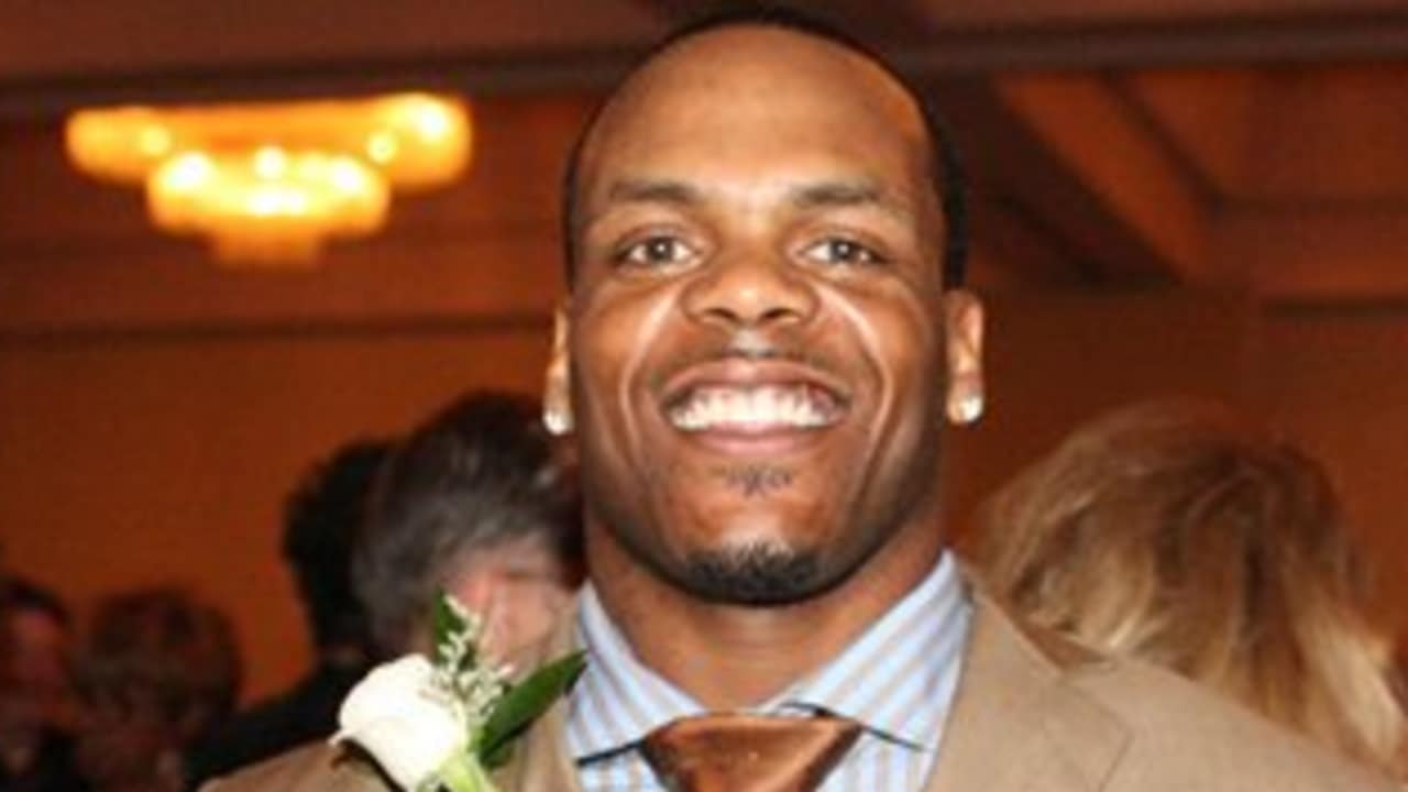 Cartwright Presented with CTE Award