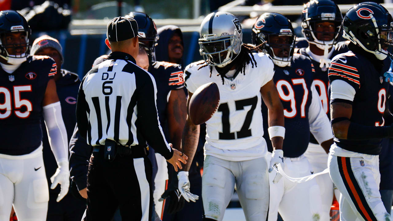 Raiders 2023 Week 7 Highlights vs. Bears | Davante Adams moves the ...