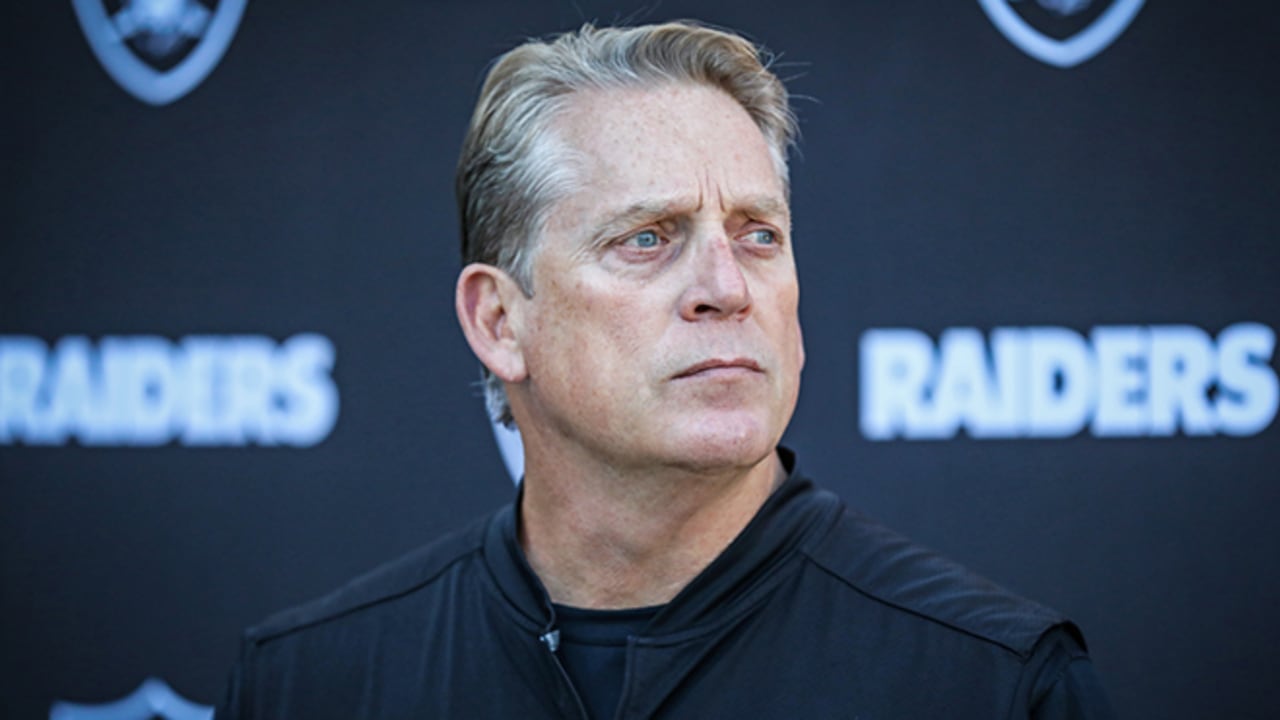 Head Coach Jack Del Rio Kicks Off Giants Week