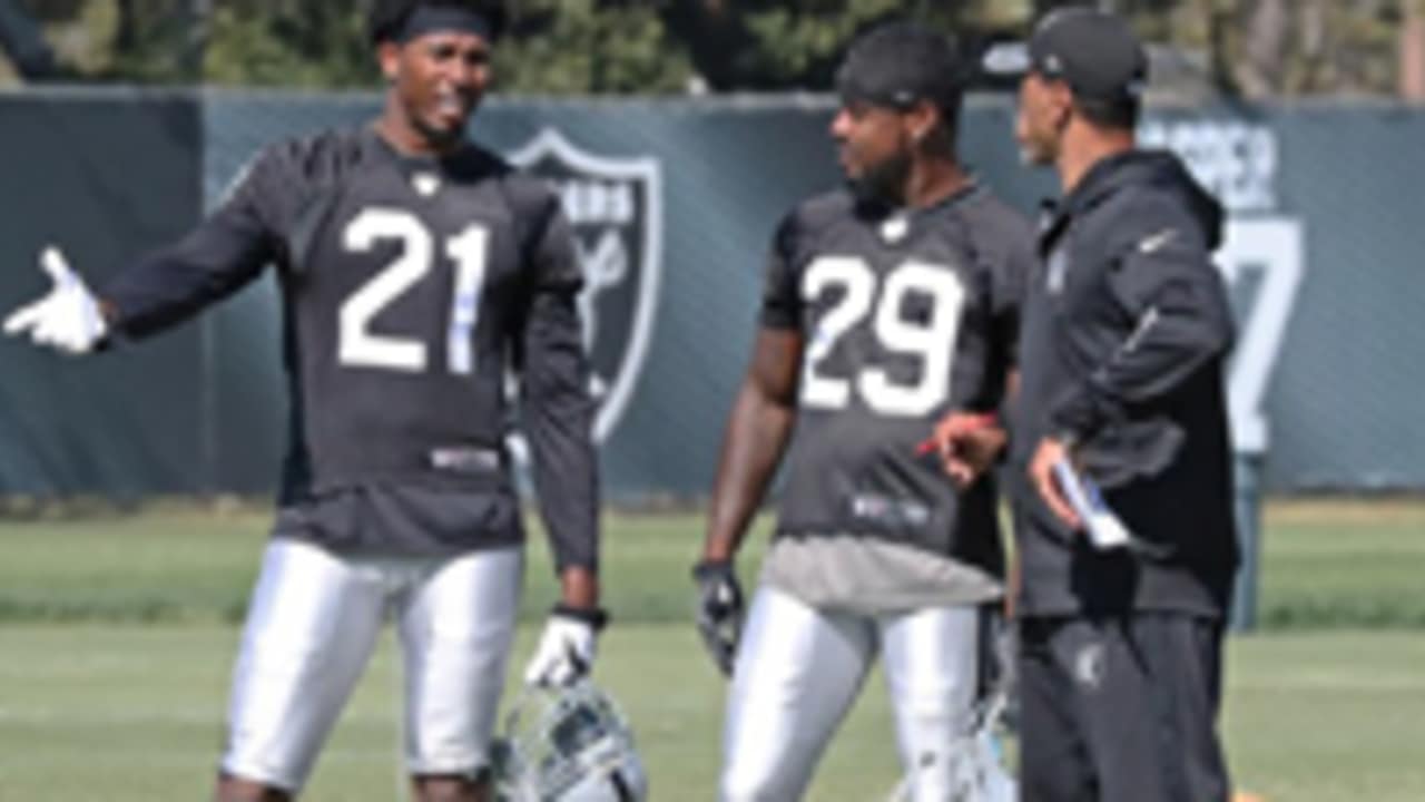 Notebook: Sean Smith Talks Challenges Of Ravens Offense