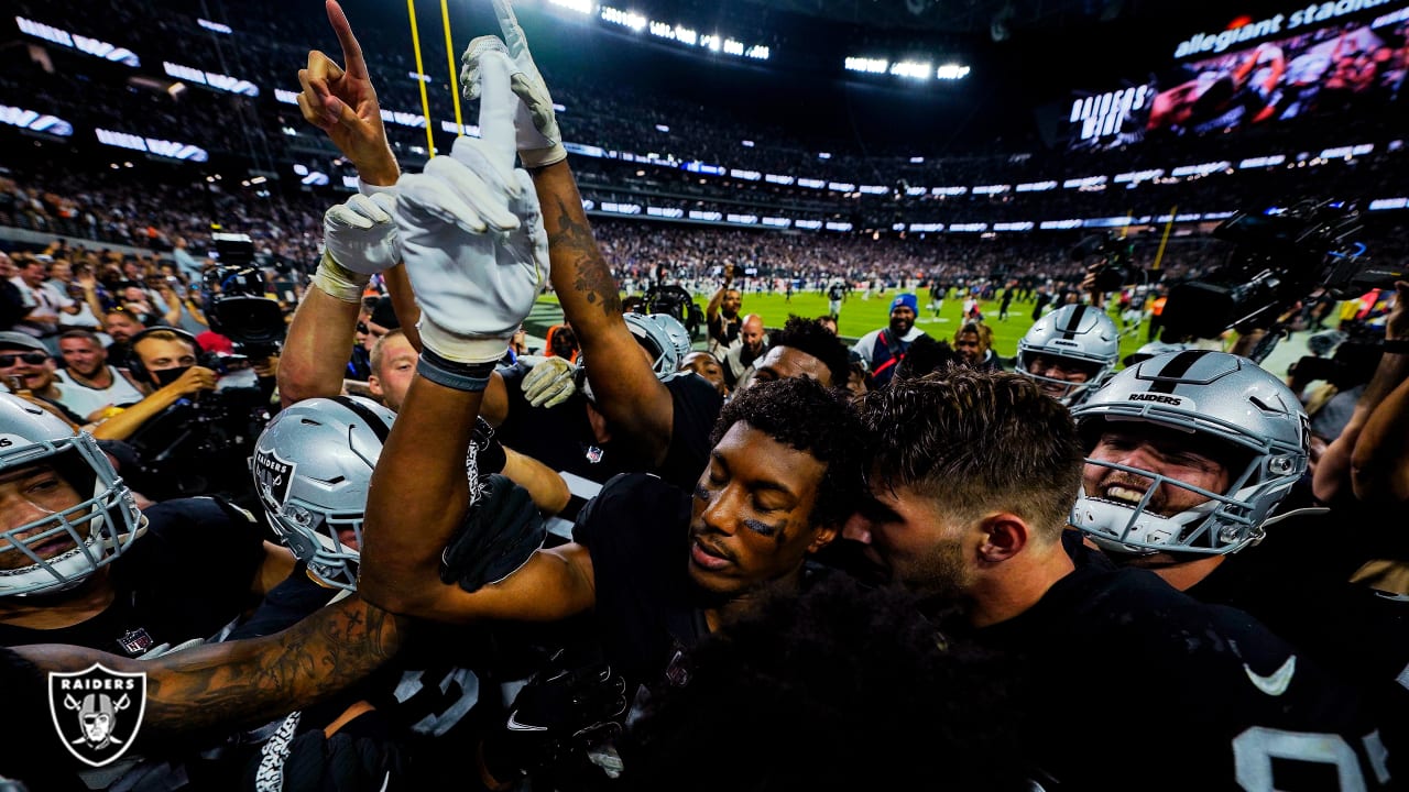 Gameday Photos: Week 1 vs. Ravens