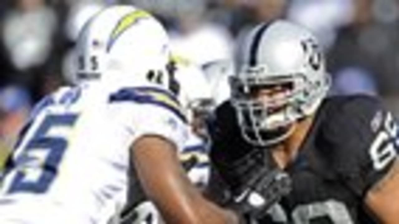 Barnes Regresa con Raiders