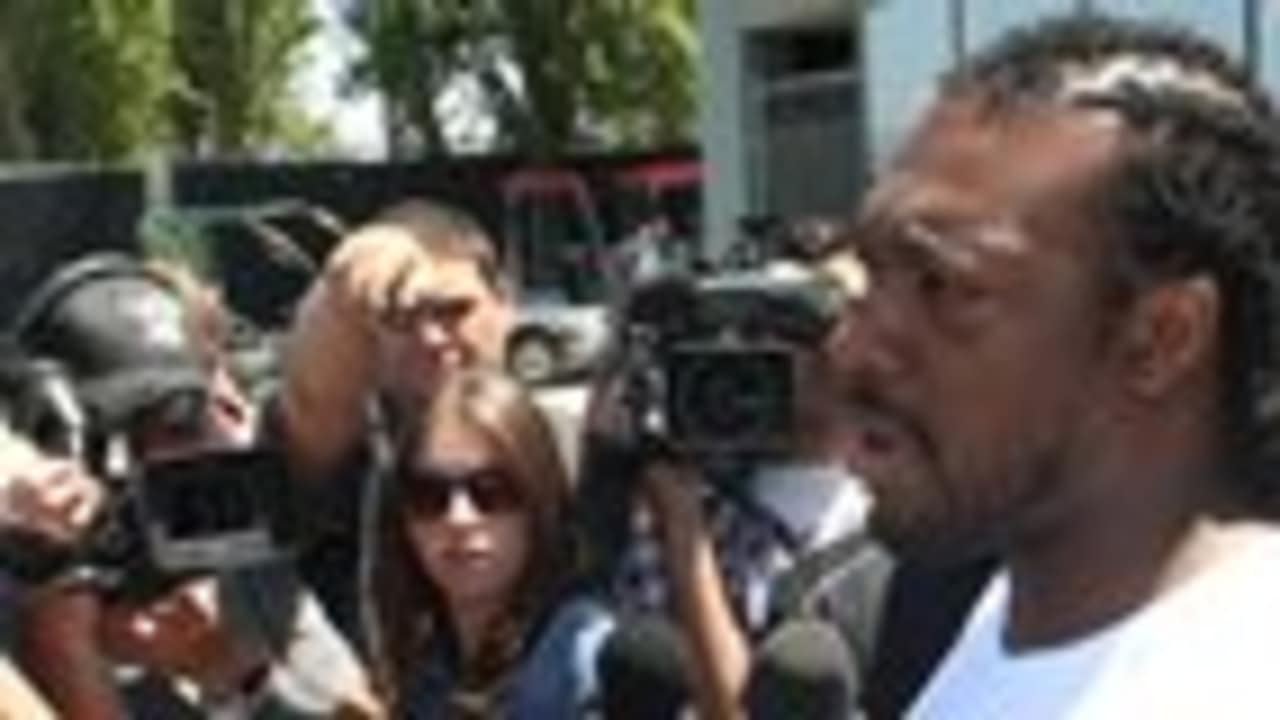 Jason Hunter Chats with Media