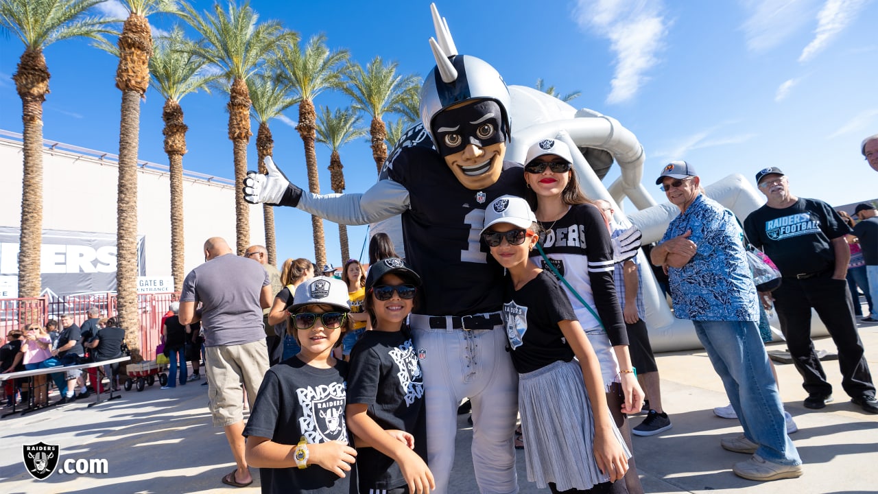 Official Raiders Watch Party at Henderson Pavilion