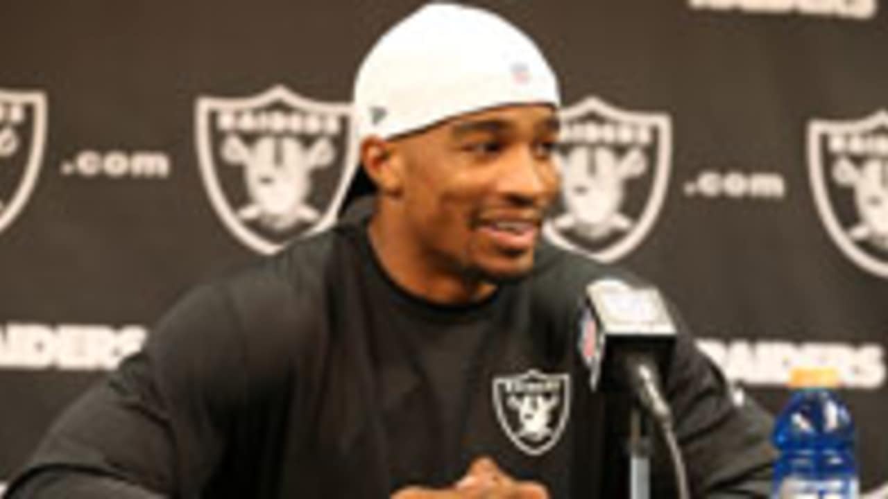 Rod Streater Guiding Young Receivers