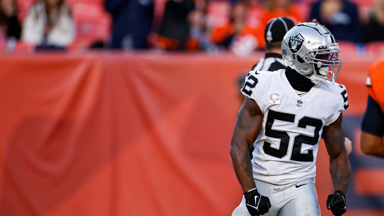 Perryman shoots out of a cannon for 4-yard TFL