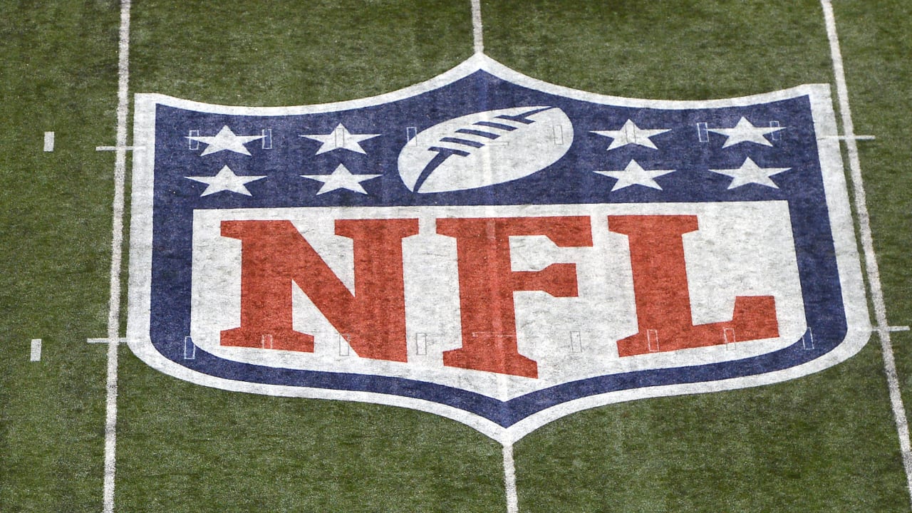 Fifteen modern-era player finalists announced for Pro Football Hall of ...