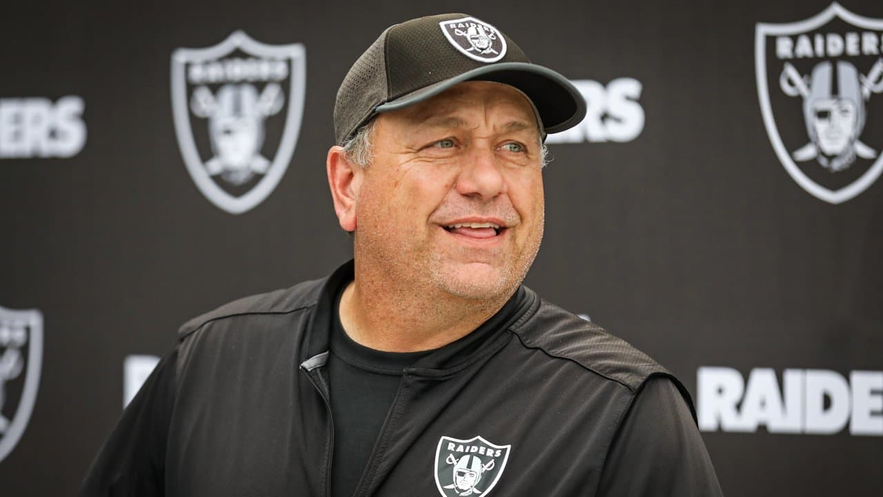 Coach Pagano: "We're Going To Play Hard"