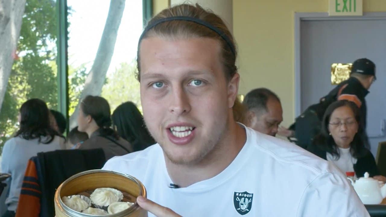 James Cowser Goes To Dim Sum