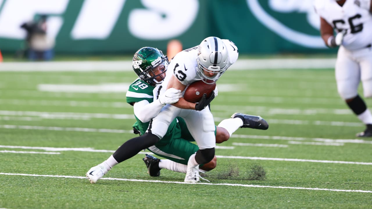 Hunter Renfrow puts his defender on skates & moves the chains for a key ...