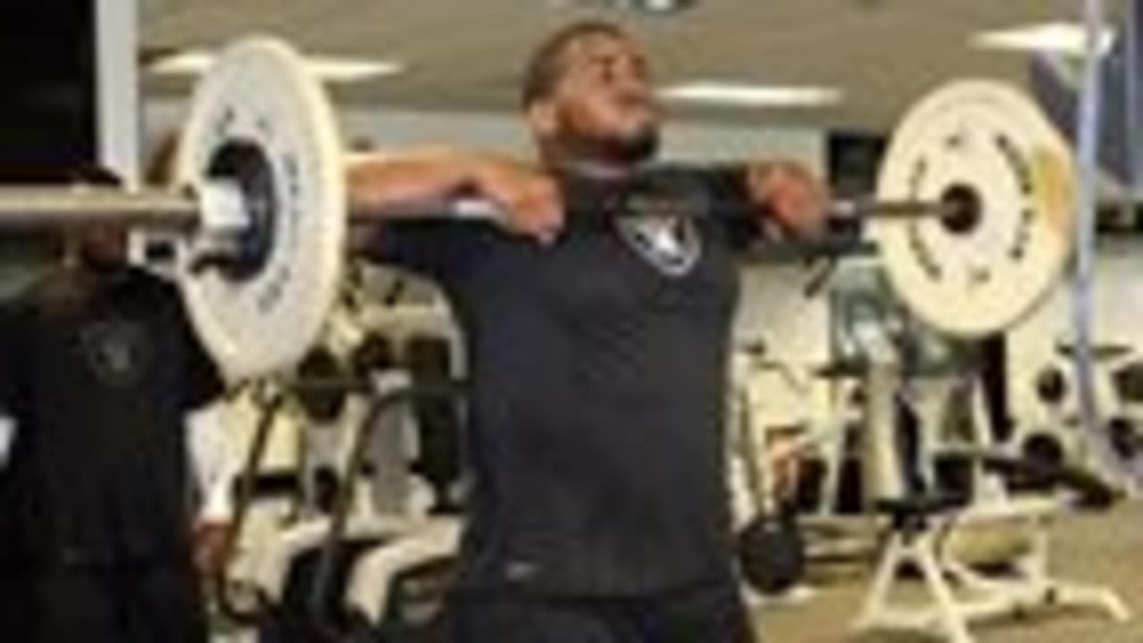 Get to Know Vance Walker