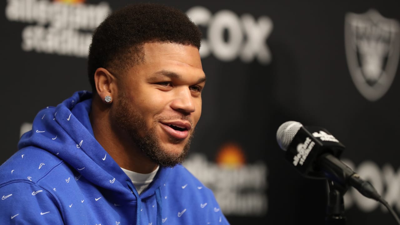 Devontae Booker helps power Raiders to a dominant win against his ...