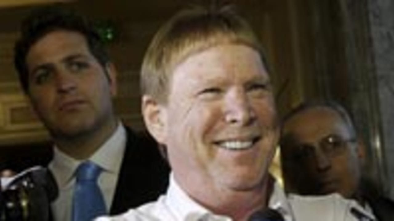 Raiders Owner Mark Davis Addresses Media