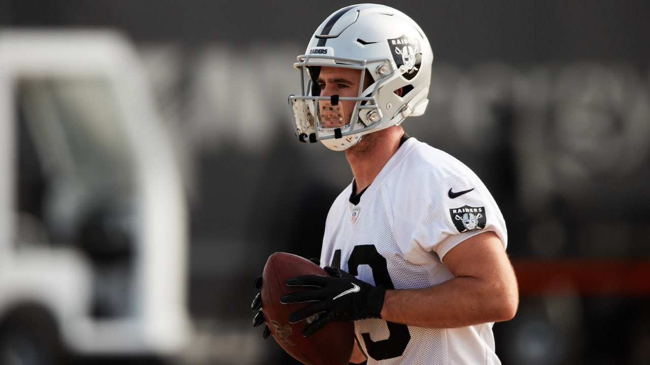 Hunter Renfrow on improving in the red zone, getting stronger for 2021