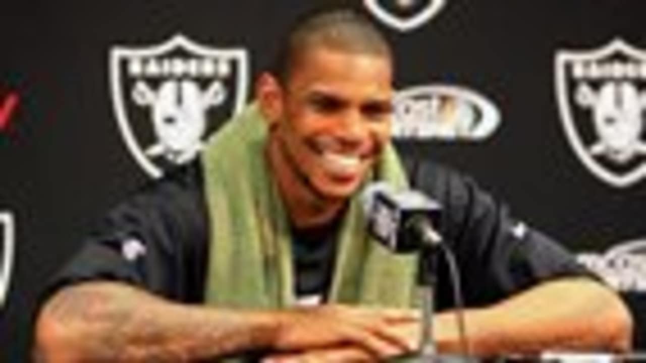 Pryor Talks Improvement, Steelers, More