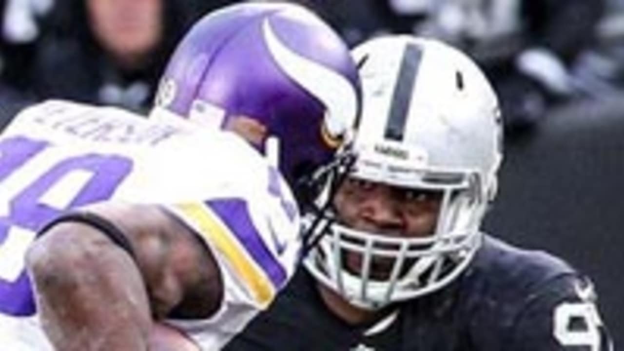 Raiders DE Mario Edwards Jr Voted Pepsi NFL Rookie of the Week