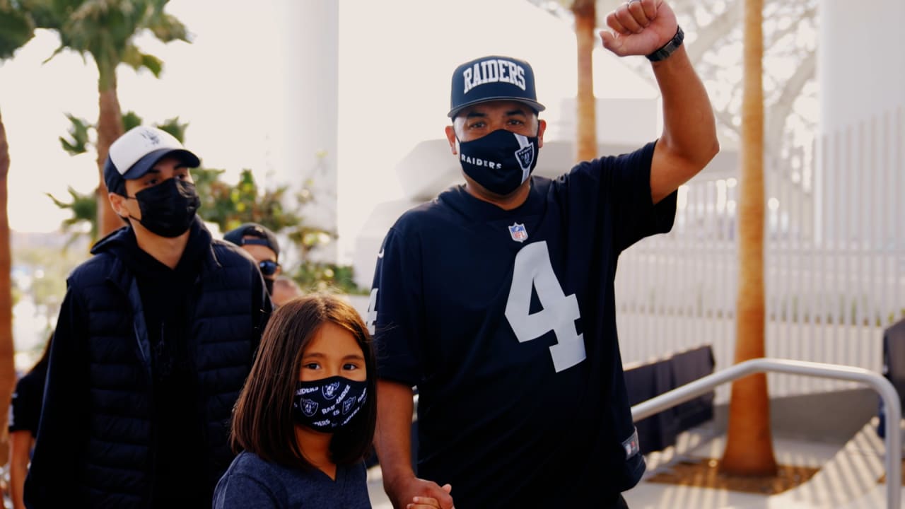 Raider Nation makes their presence known during preseason Week 2 ...