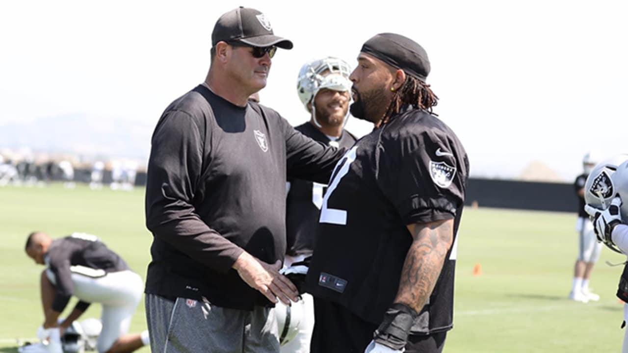 Oakland Raiders Tackle Donald Penn Returns To Practice