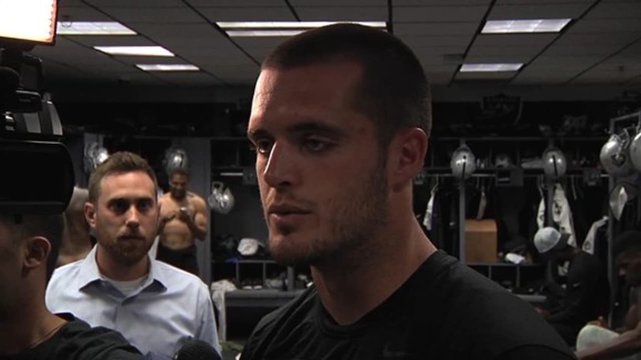 Derek Carr Working Through Injury