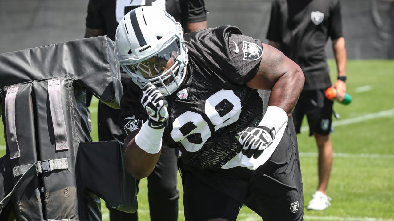 Frostee Rucker Recibe Reconocimiento