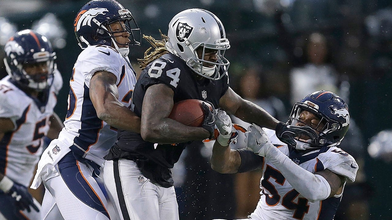 Raiders Wide Receiving Corps Shows Off Depth In Win Over Broncos