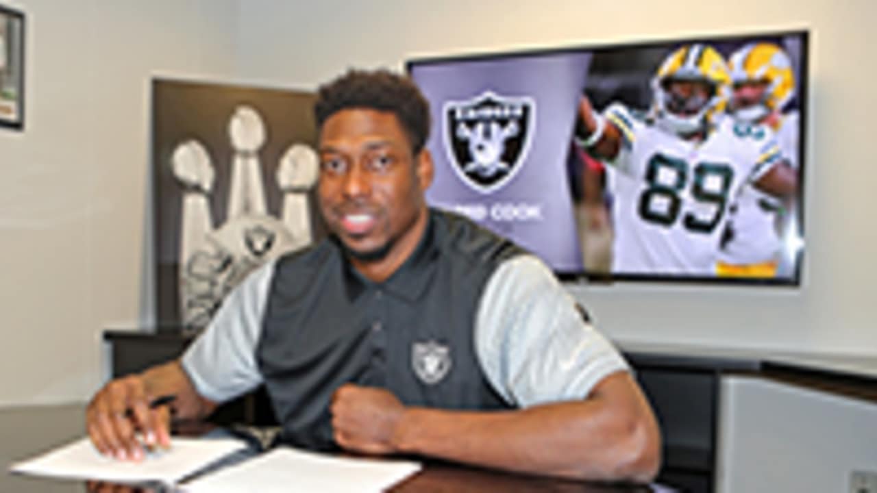 Raiders Jared Cook Named Pro Football Focus' Most-Improved Tight End ...