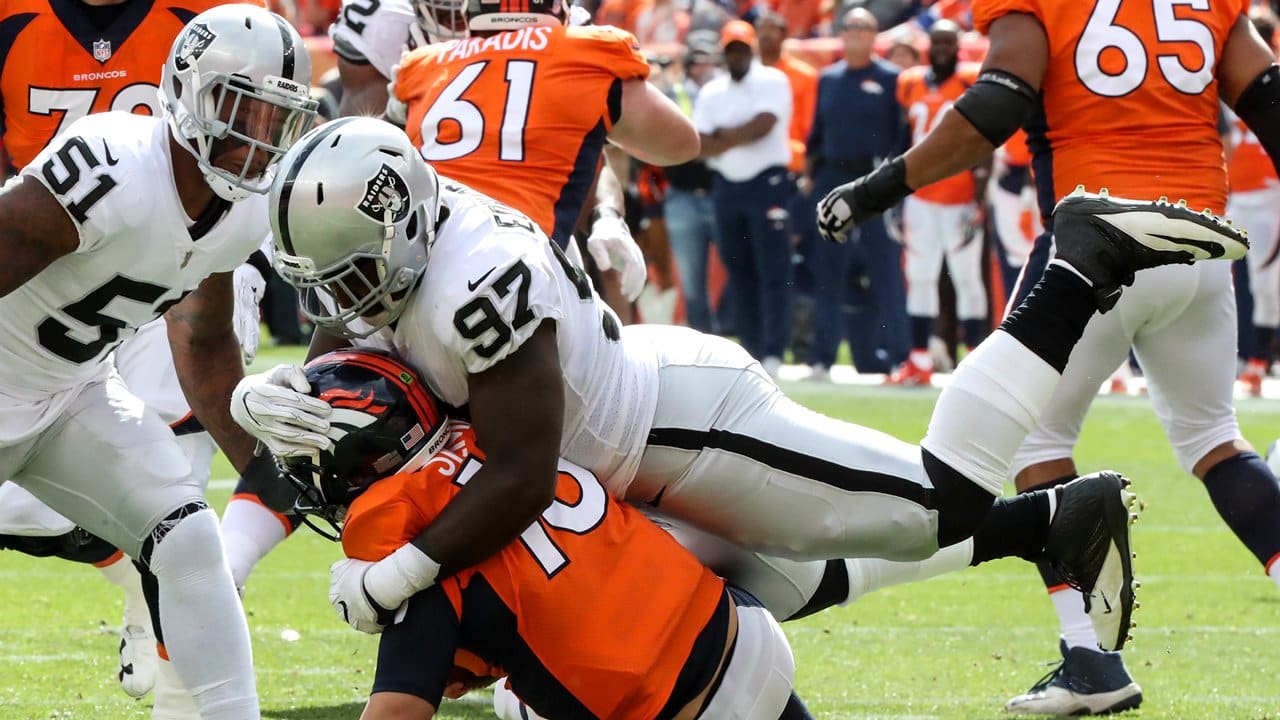 Gameday Photos: Raiders at Broncos