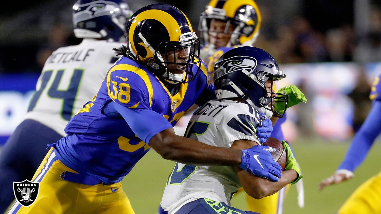 Position Battle: A look at the linebackers for 2020 in photos