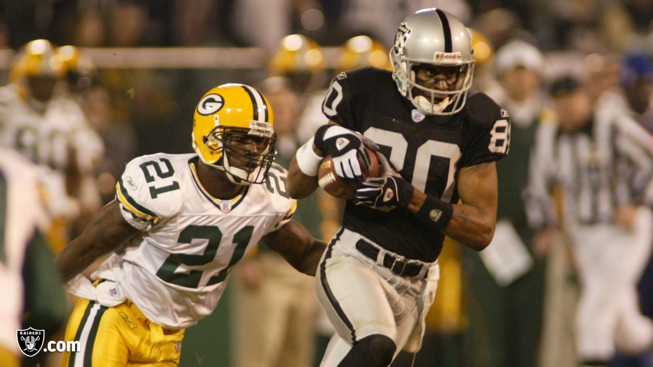 Through The Years: Raiders vs. Packers