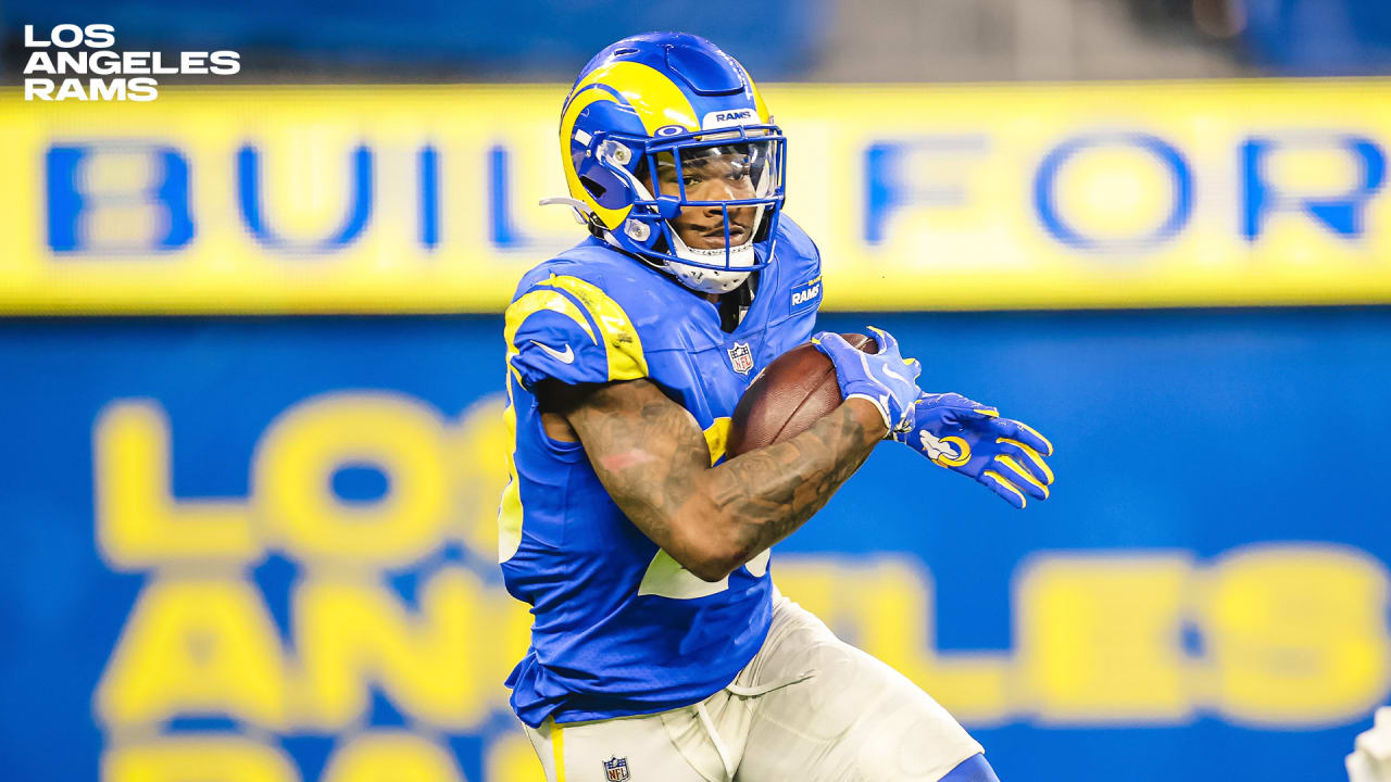 Rams aplastan a Patriots en un jueves memorable para Cam Akers y Kenny ...