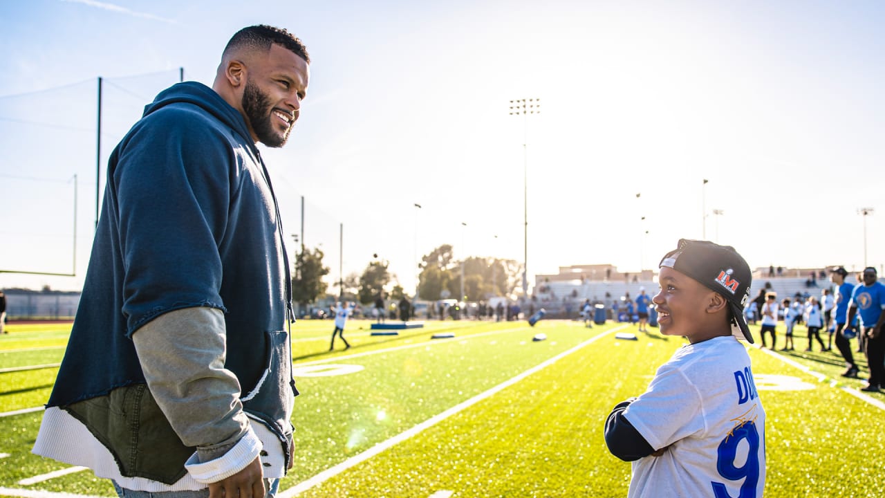 Los Angeles Rams Community | Rams defensive lineman Aaron Donald ...