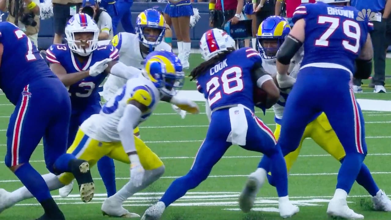 Los Angeles Rams defensive back Nick Scott forces fumble and recovered ...