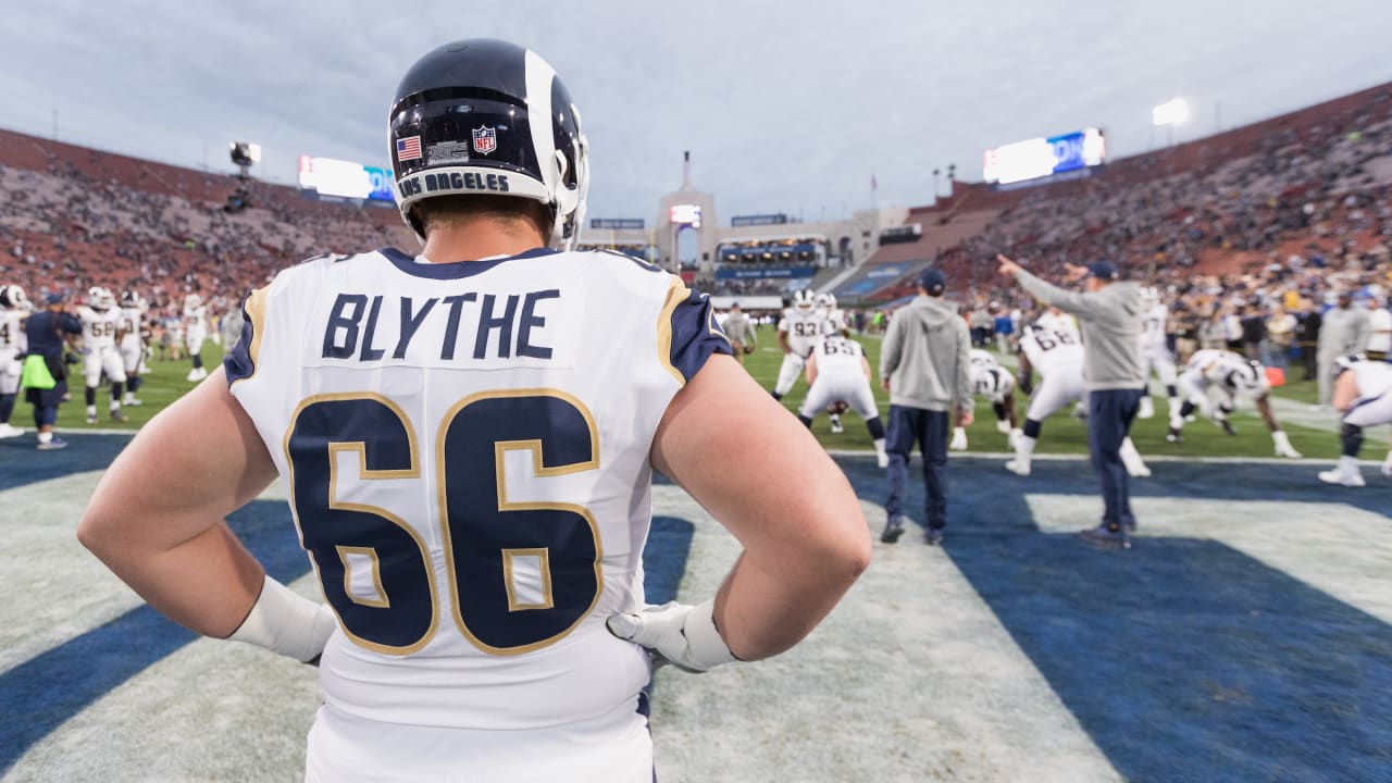 Blythe Ready to Fill In at Right Guard