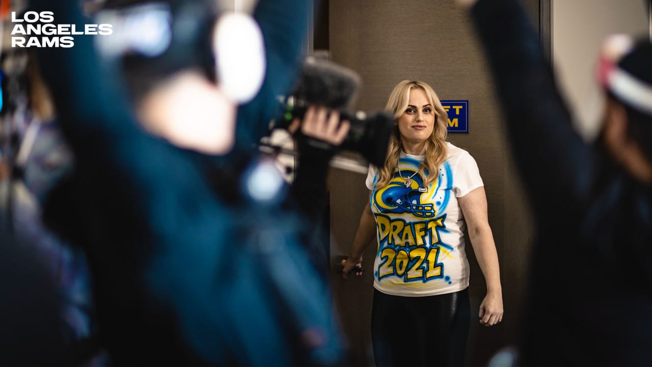 PHOTOS: Rebel Wilson helps the Rams prepare for Draft week | Behind the ...