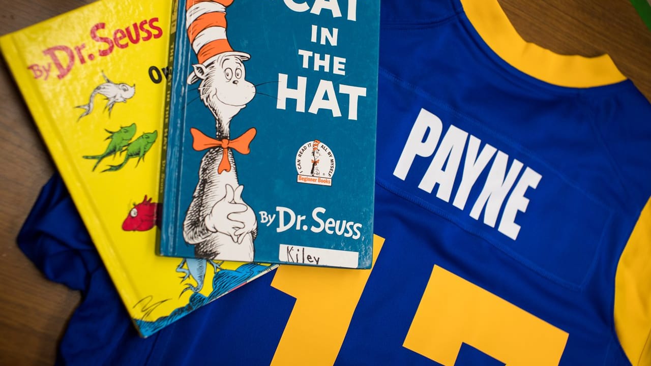 PHOTOS: Rams Read Across America