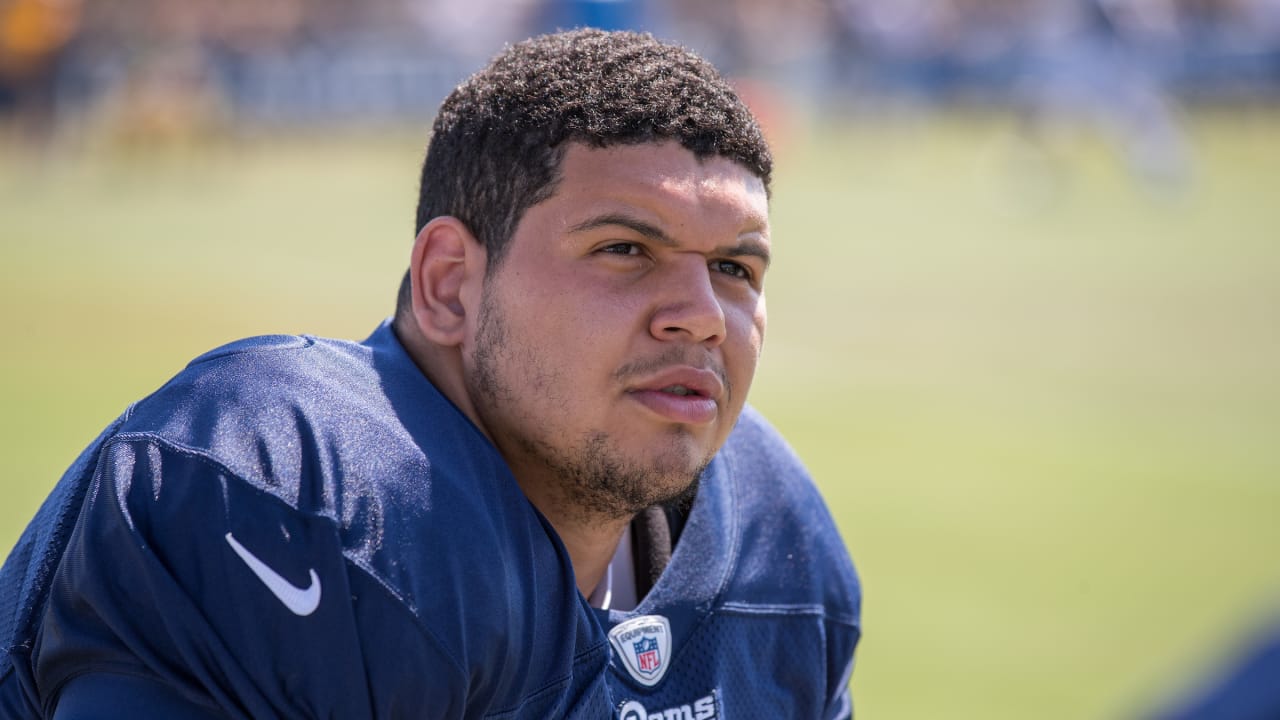 Rams Re-Sign OL Jamil Demby