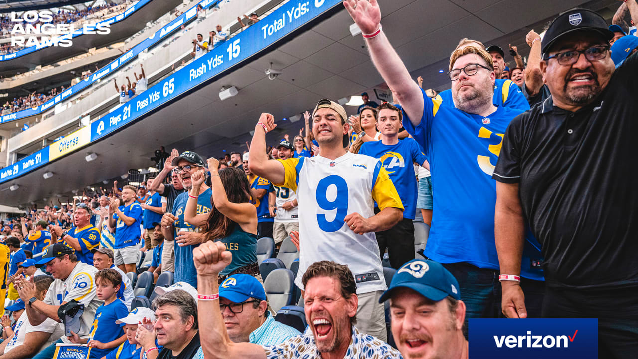 FAN PHOTOS: Best fan moments from Rams-Bills season opener