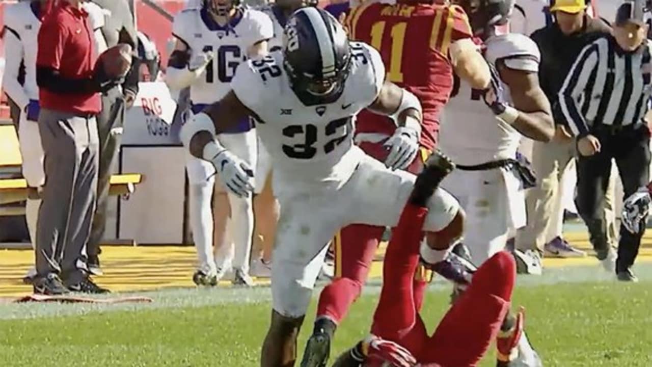 LB Travin Howard College Highlights