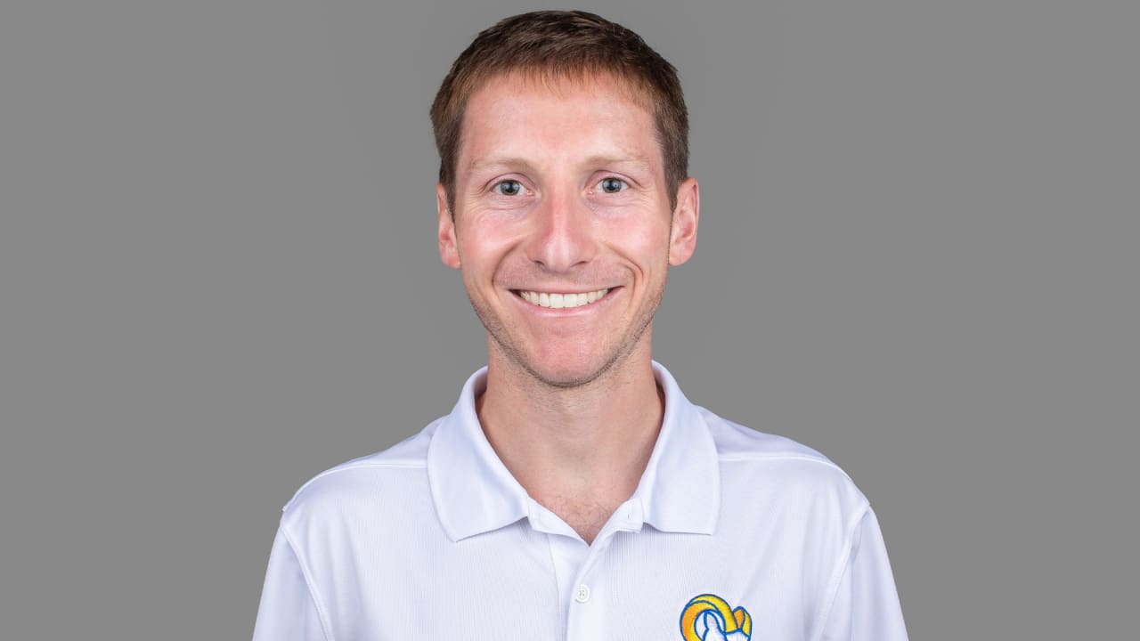 Dan August