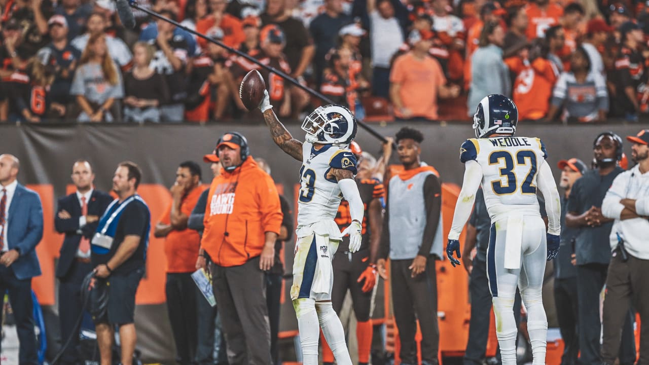 John Johnson dives for fourth-down interception to seal Rams win