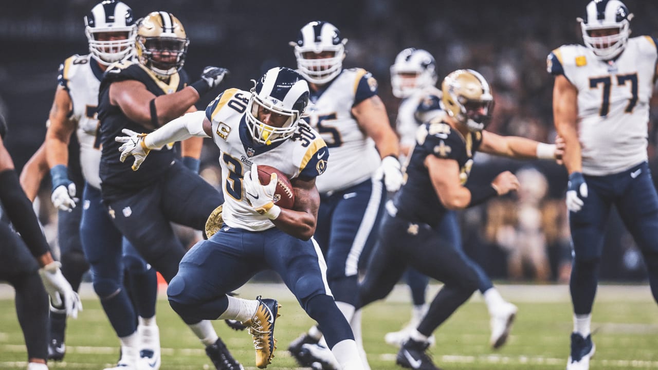 PHOTOS: Game Gallery vs. Saints