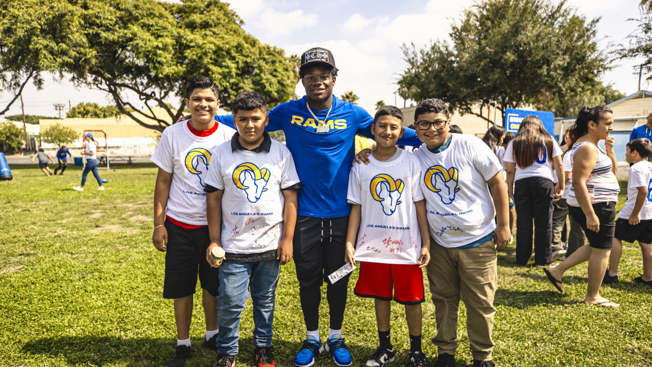 Rams rookies join PLAY 60 Field Day in celebration of Latino Heritage Month