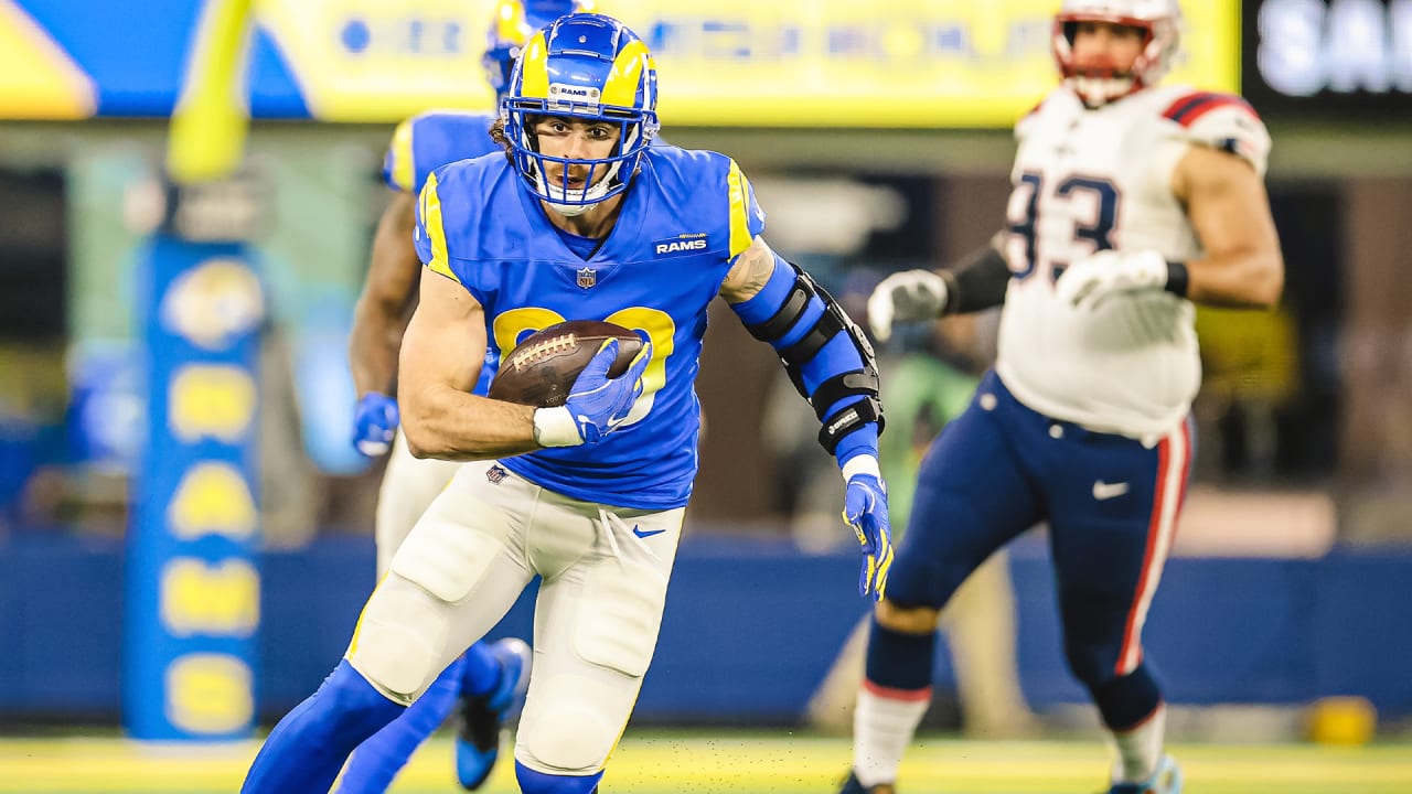 Rams QB Jared Goff hits TE Tyler Higbee for 25 yards on first play from ...