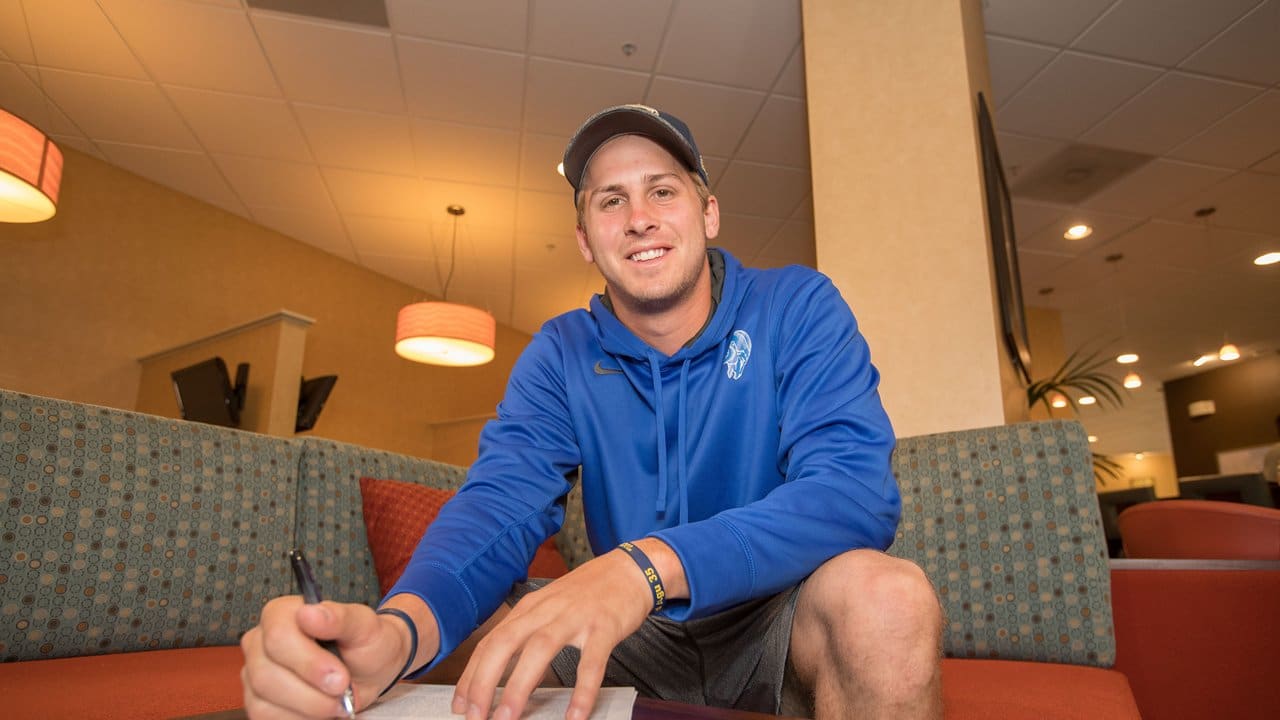 PHOTOS: Rookie Class Signing