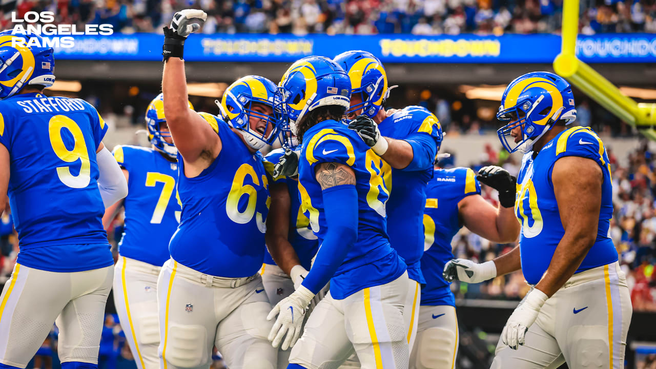 GAME PHOTOS: Rams face San Francisco 49ers for Week 18 matchup at SoFi ...