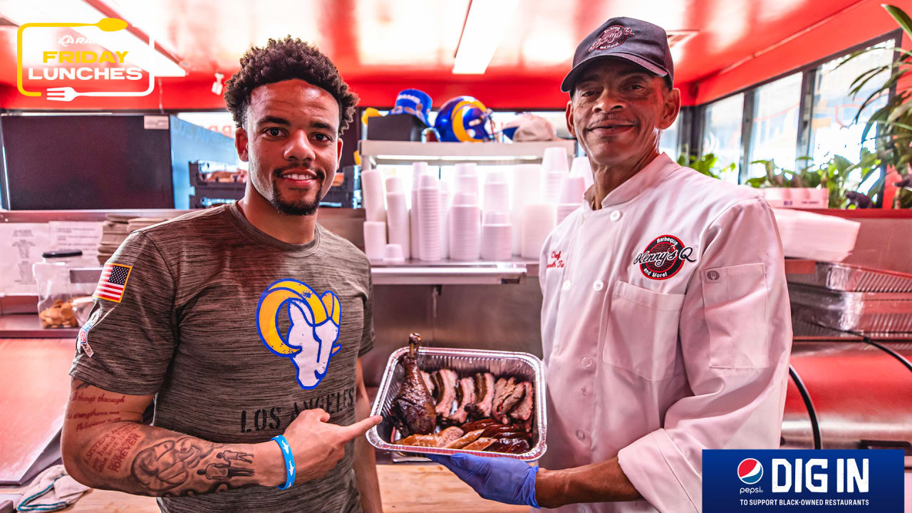 PHOTOS: Cobie Durant gets a taste of Inglewood’s best smoked meats at Kenny's Q BBQ